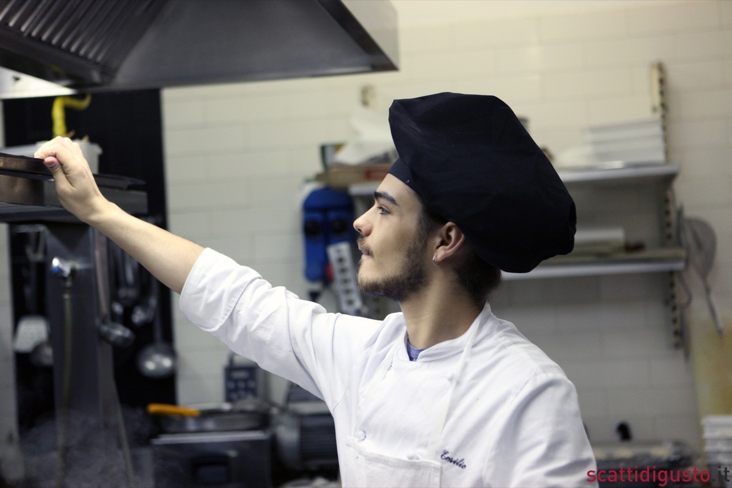Identità Affamate a Cibus Parma. Lo chef Marco Parizzi e lo studente