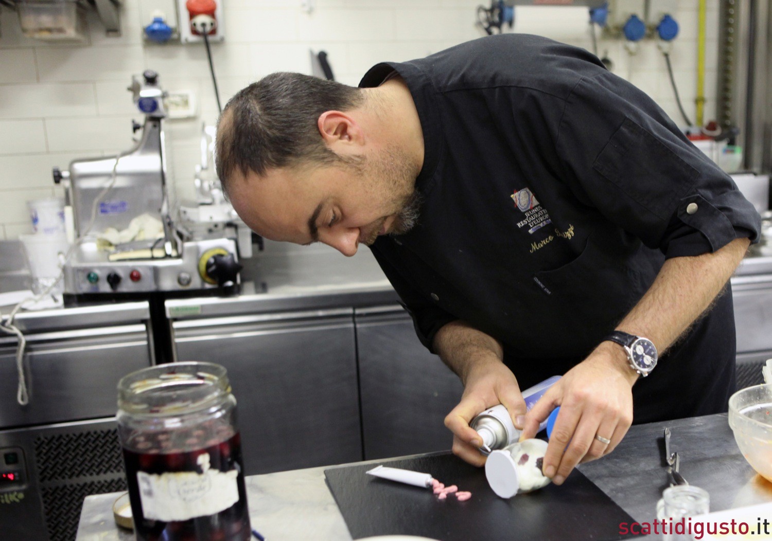 Identità Affamate a Cibus Parma. Lo chef Marco Parizzi e lo studente