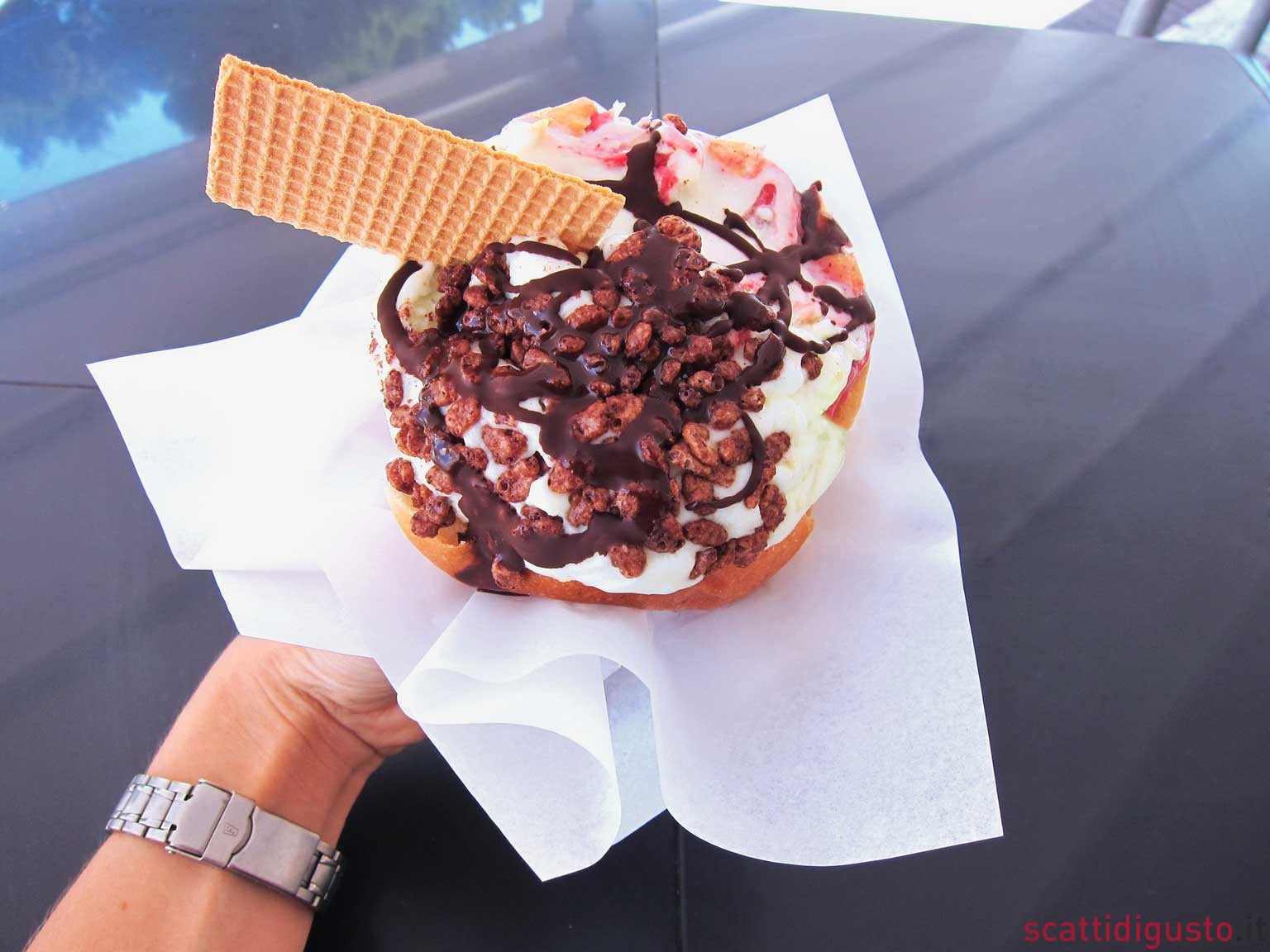 10 gelaterie in Sicilia dove mangiare la migliore brioche con gelato