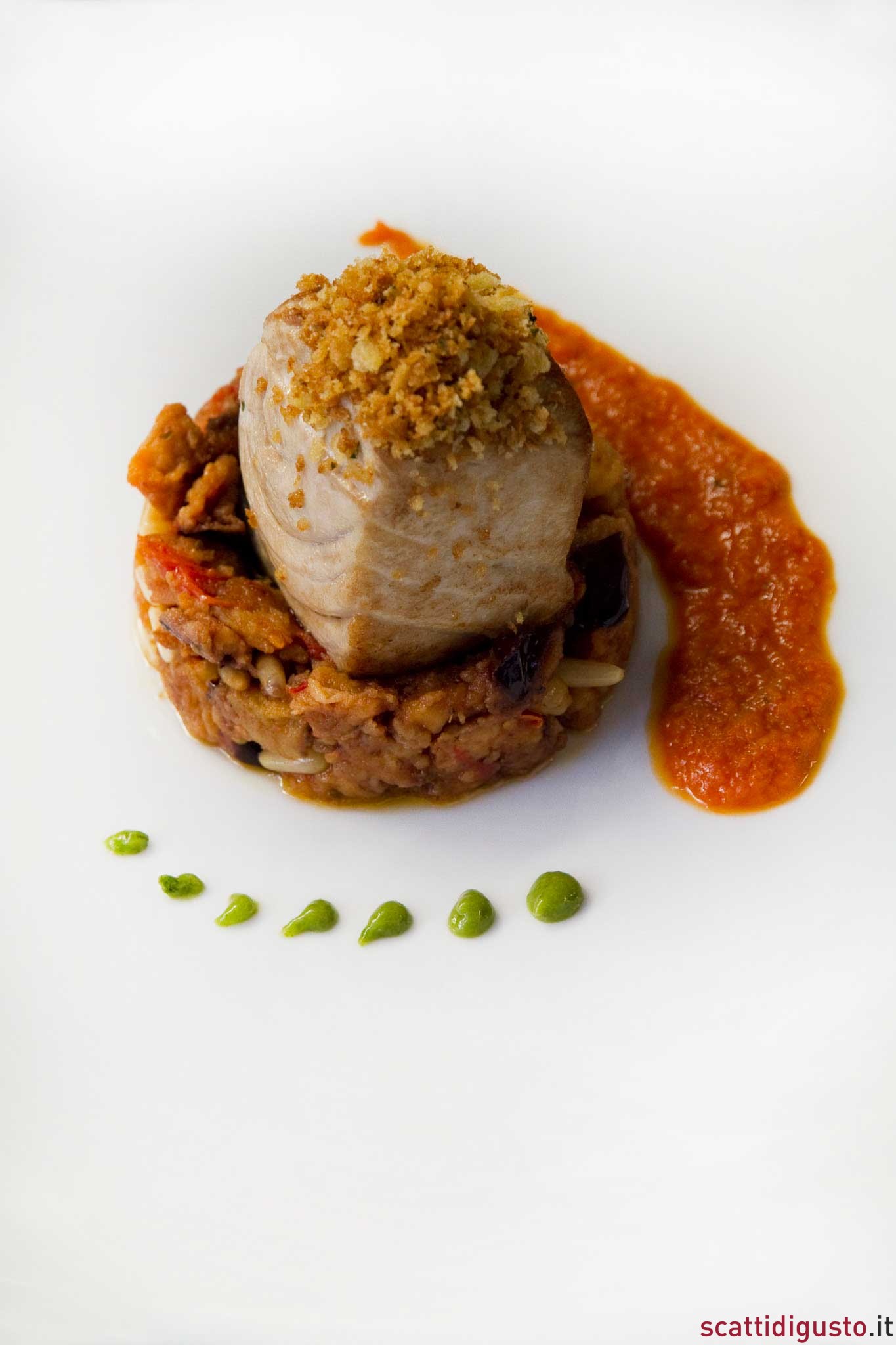 Ricette. La ricciola con caponata e mollica per un giorno di magro