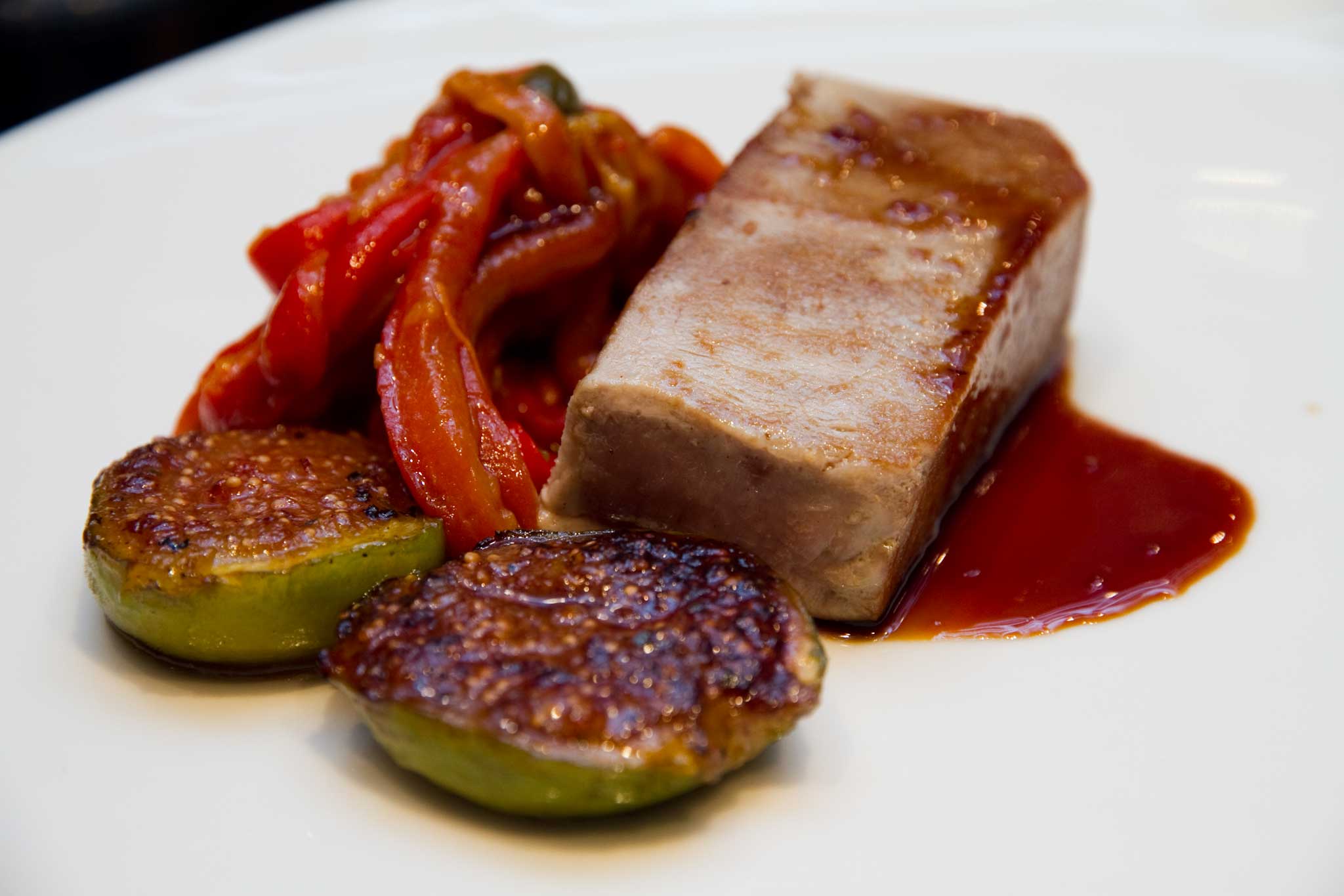 15 motivi per mangiare tonno rosso senza pentimenti