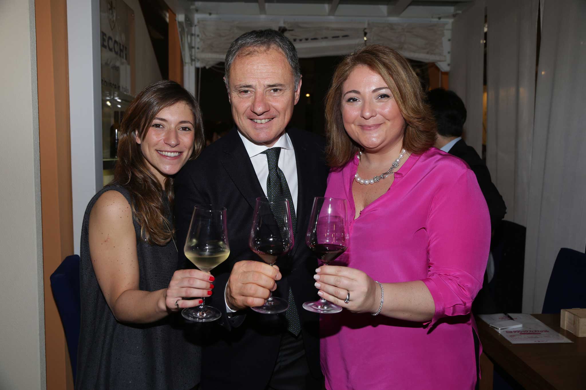Vinitaly 2014. Foto dal salone il martedì a partire dai vini estremi