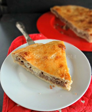 Lezioni di Pizza. La vera ricetta del calzone di carne di Bari