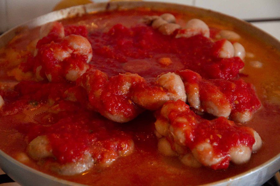 Fai la pajata romana come Giulio passami l’olio se vuoi Boris al ristorante