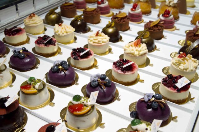 Le foto della nuova pasticceria gelateria pizzeria di Sal De Riso