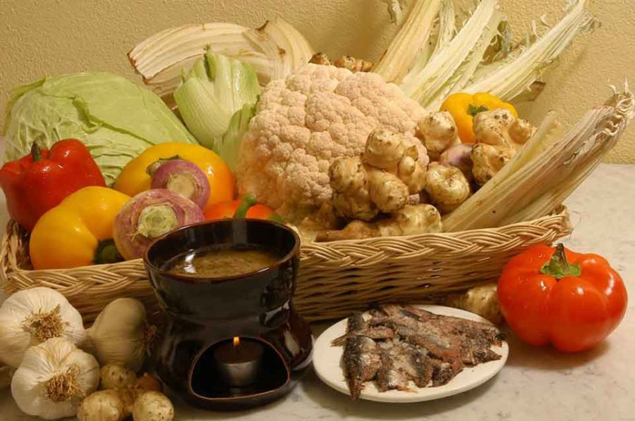 Bagna Cauda. La ricetta perfetta da fare a casa e il programma della festa