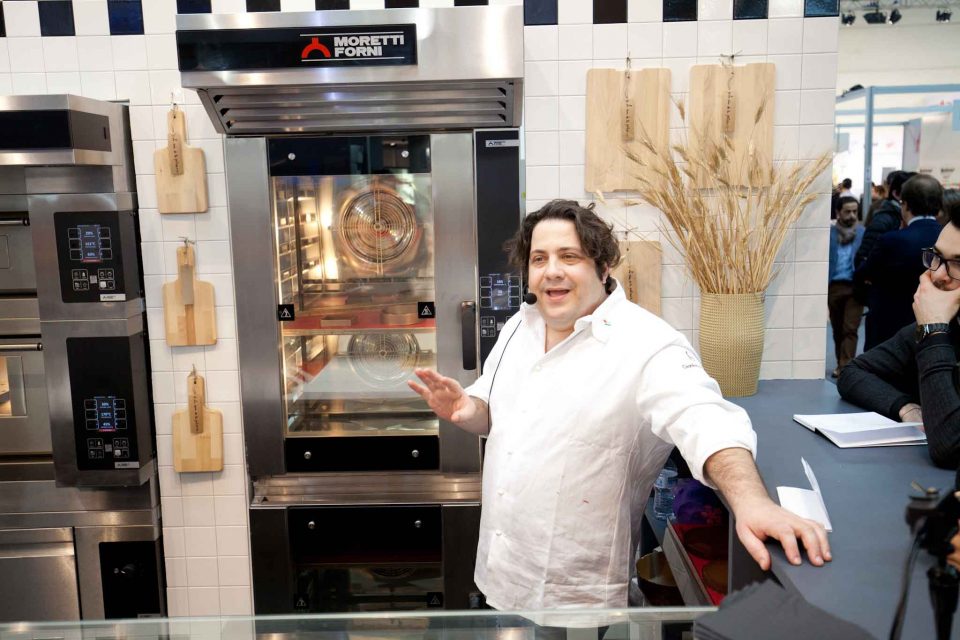 La migliore torta al cioccolato la fai con questa ricetta di Gianluca Fusto