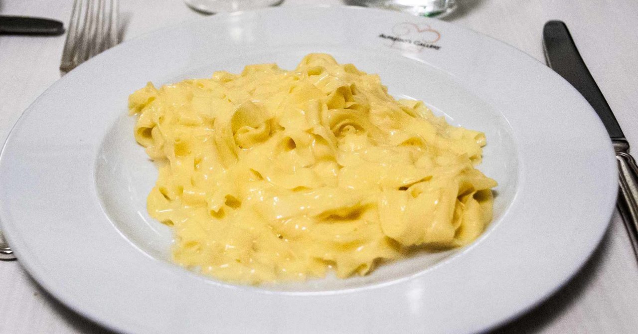 Le Fettuccine Alfredo Sono Una Vera Storia Damore Nata Nel 1914