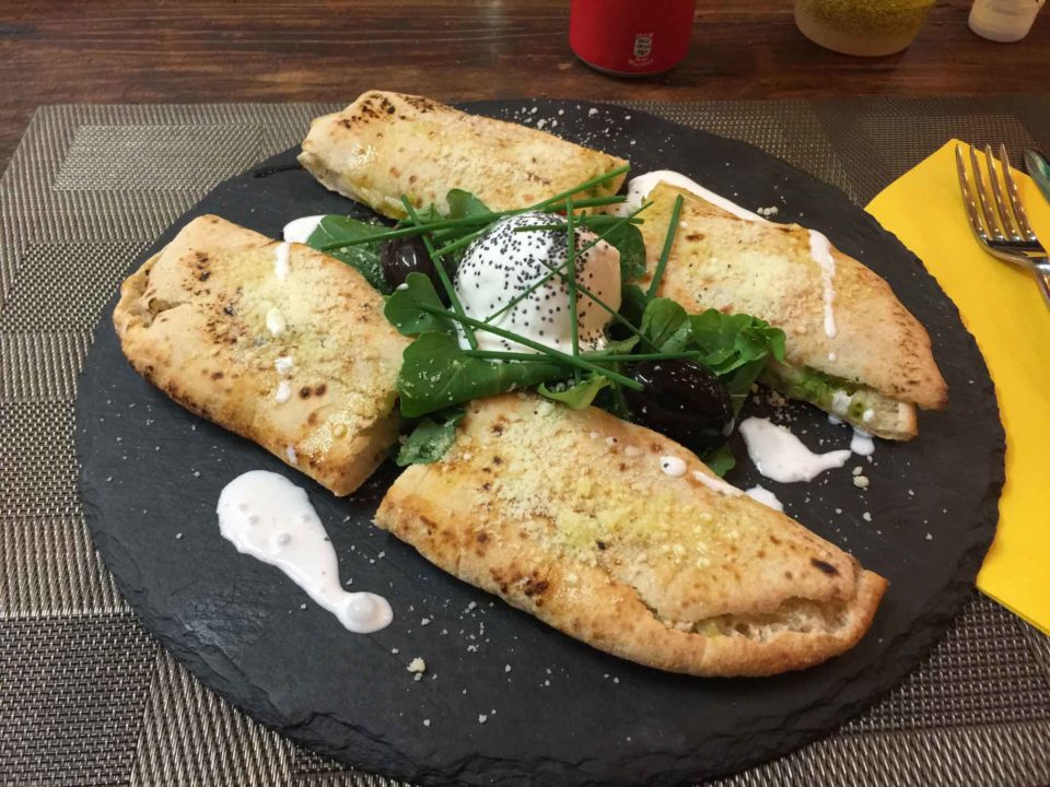 Milano. Menu e prezzi dei panini di pizza al nuovo Pomet