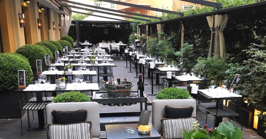 Roma. Molto, ristorante con girarrosto ai Parioli che fa impazzire i ...