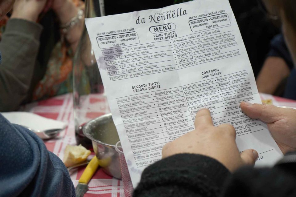 La trattoria Nennella è insuperabile con pasta, patate e provola