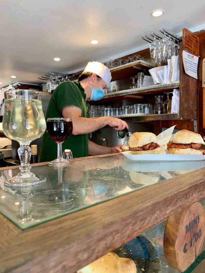 Bacaro tour: costa poco ma è la cosa più bella che si può fare a Venezia