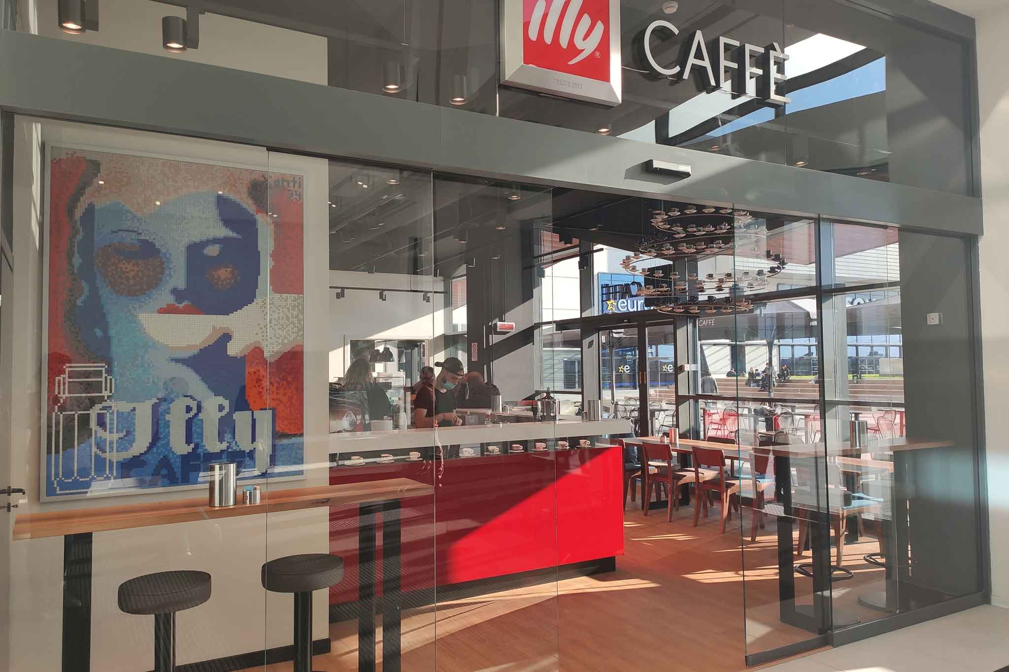 Maximo a Roma. Cosa si mangia al centro commerciale sulla Laurentina