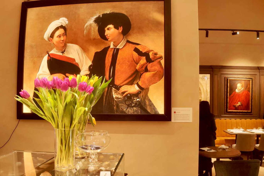 Caffè Doria a Roma, la nuova vita del bistrot moderno immerso nell'arte