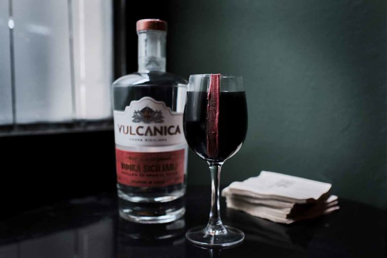 Vodka Vulcanica: 5 ricette per cocktail ad alto tasso di Sicilia