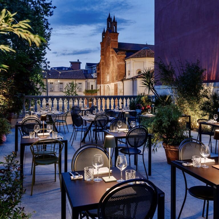 18 terrazze panoramiche di Milano per aperitivi o cene all’aperto ...