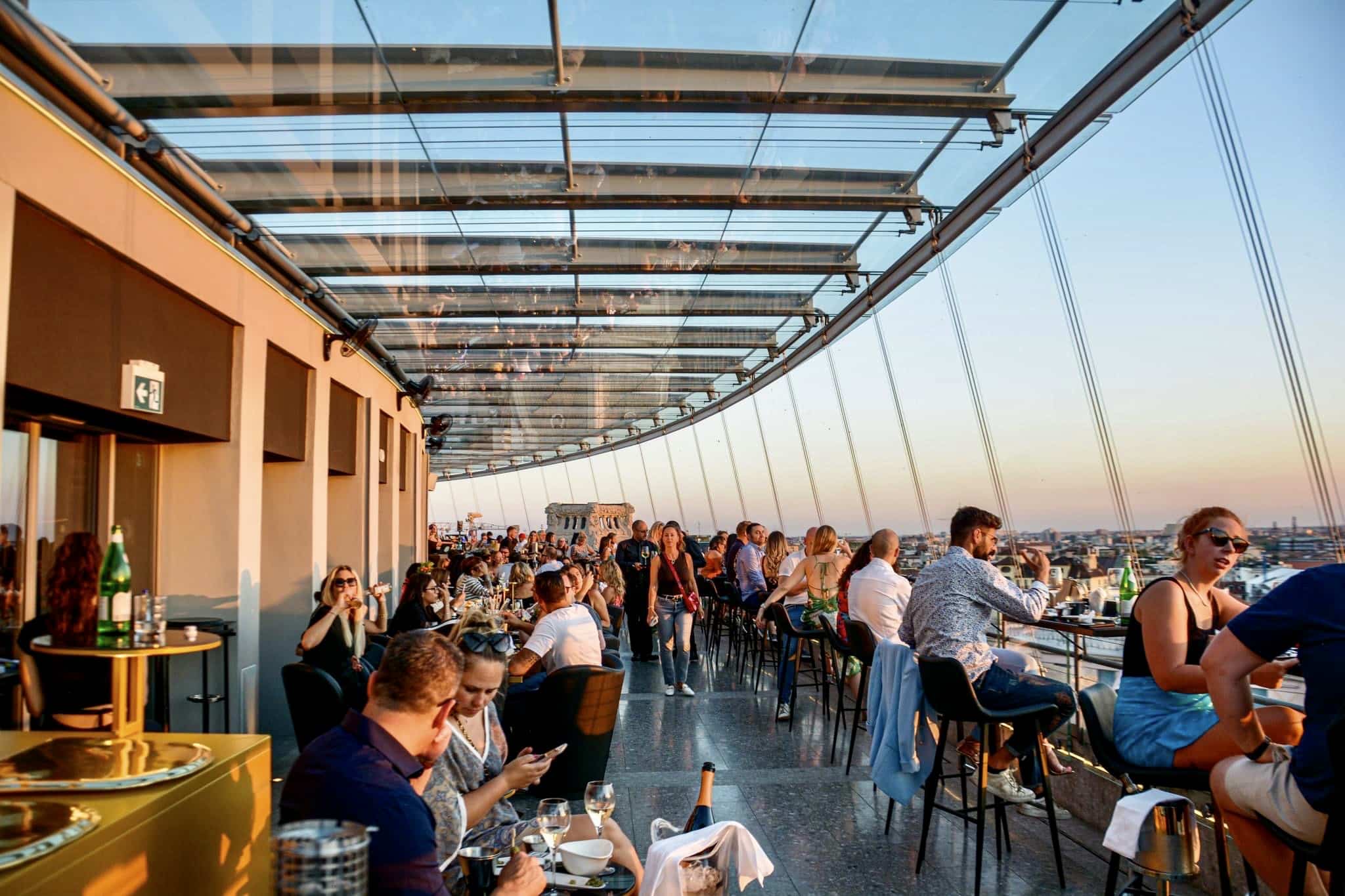 18 terrazze panoramiche di Milano per aperitivi o cene all’aperto