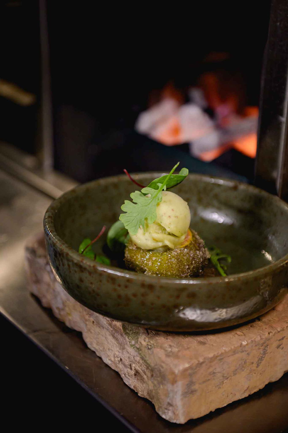 Solum a Roma sull'Appia Antica per mangiare alla brace in giardino