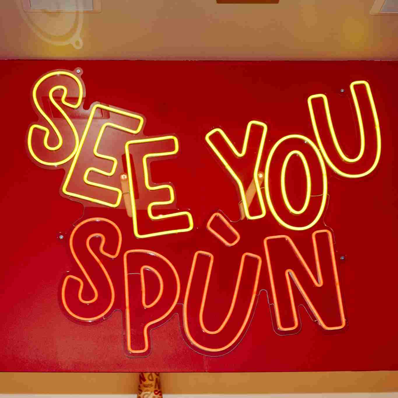 Come sono i tiramisù da passeggio di Spùn a Milano: gusti e prezzi