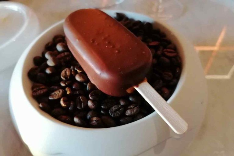 Valerio Braschi apre oggi il ristorante The View a Milano