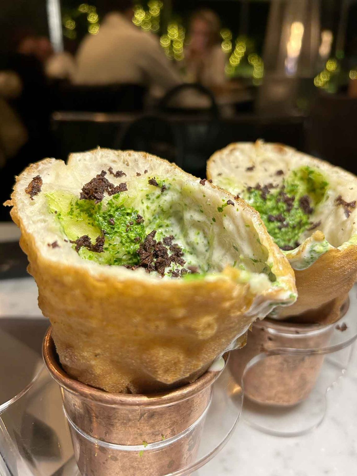 Pizzeria Pepe in Grani: menu, prezzi, guida a 20 grandi pizze fritte