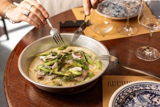 Acciuga ristorante di mare a Roma, giù i prezzi: ora mangi a 50